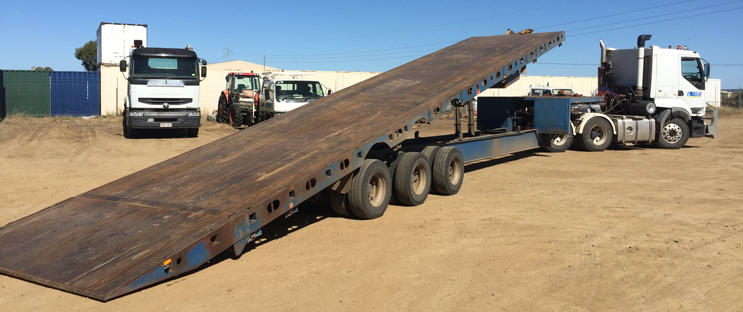 Tilt Trays – J&L Transport Emerald QLD